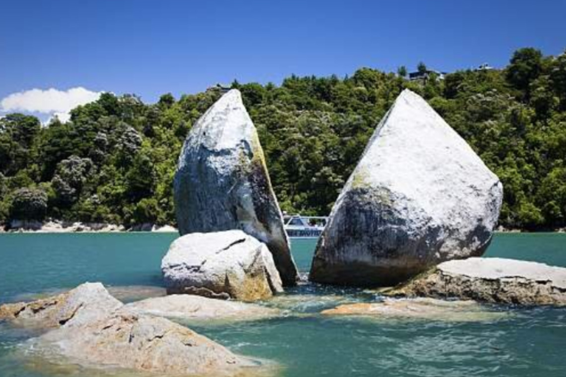 Kaiteriteri - Nelson Shuttles